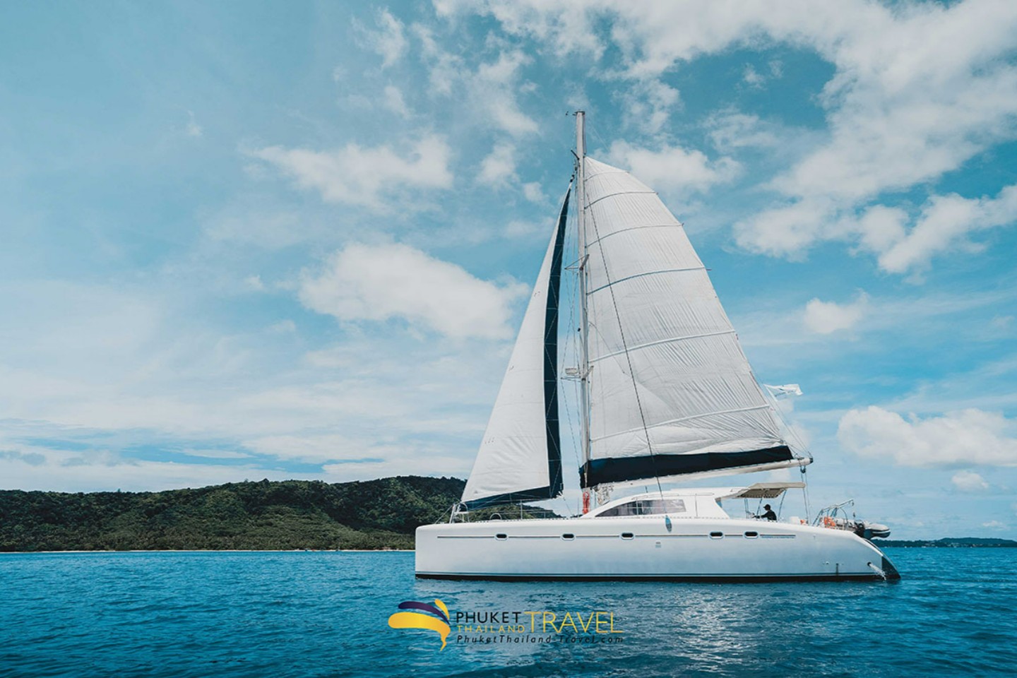 Luxury Sailing Catamaran 47 FT - Phuket Thailand Travel